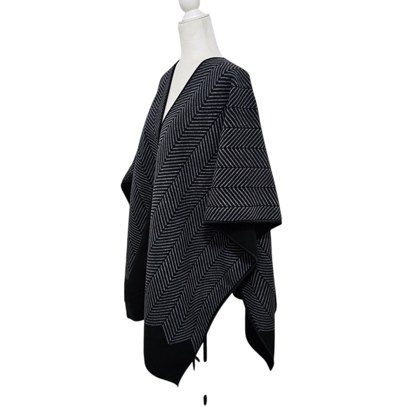 Ike Behar | Sweaters | Ike Behar Black And White Chevron Poncho Shrug ...